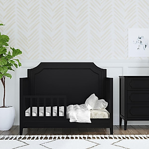 DaVinci Chloe Regency 4-in-1 Convertible Crib in Ebony, Greenguard Gold Certified