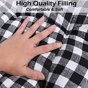 Big Hippo Chair Pad Tufted Chair Cushion for Indoor/Dining Chairs Kitchen Chair Pads with Ties Buffalo Check Chair Cushion Pad 17"x17", Black and White Plaid(2 Pack)