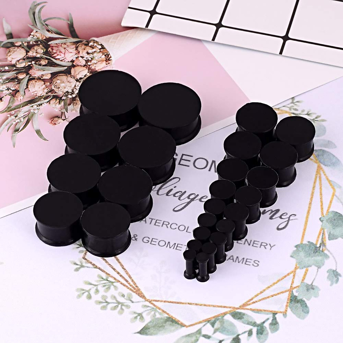 JOYTOYOU 26Pcs Black Silicone Ear Gauge Plugs Stretching Kit Double Flared Flesh Tunnels Saddle Expander Set 8g to 1"