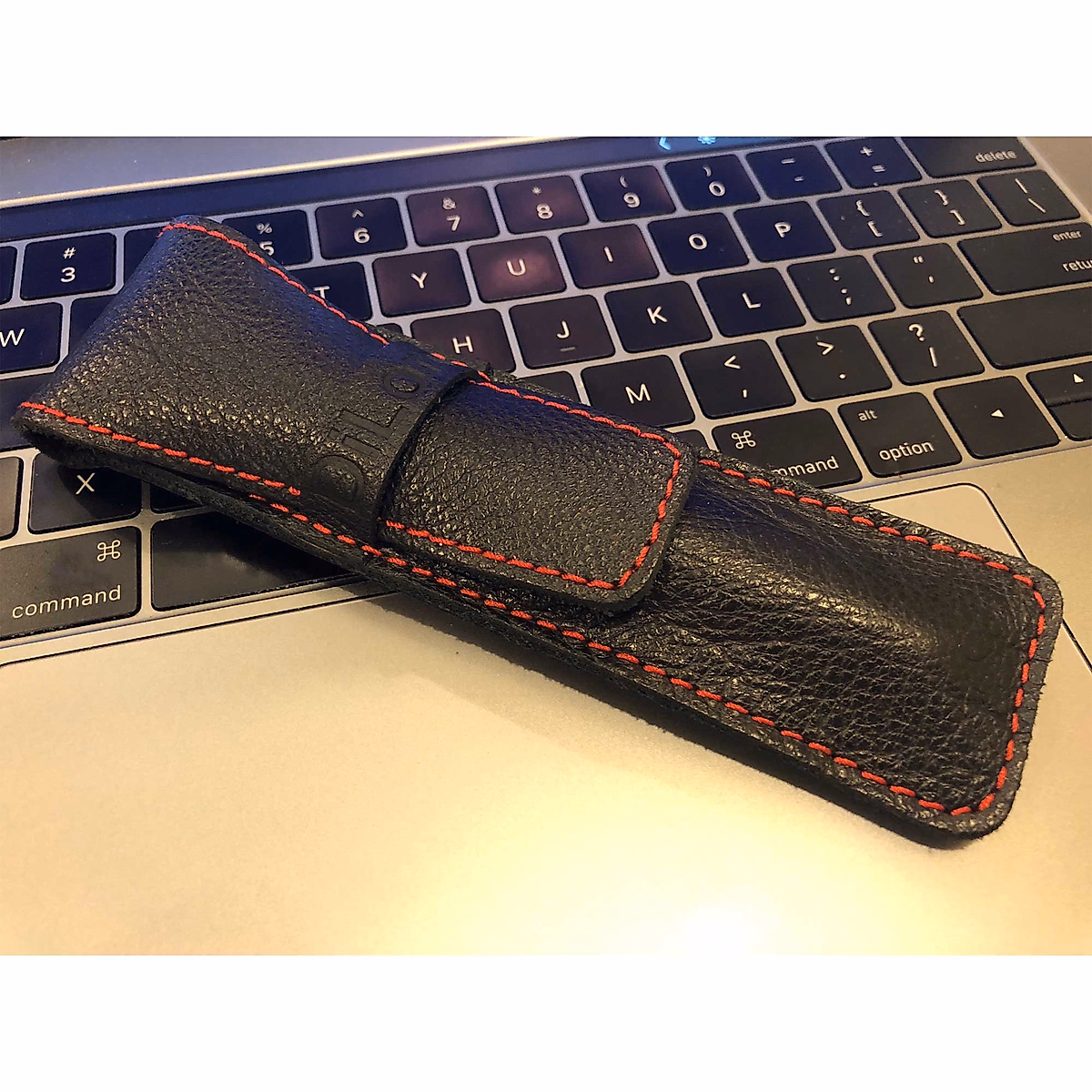 DiLoro Full Grain Leather Single Pen Case Holder Pouch Pencil Organizer (Buffalo Black w Red)