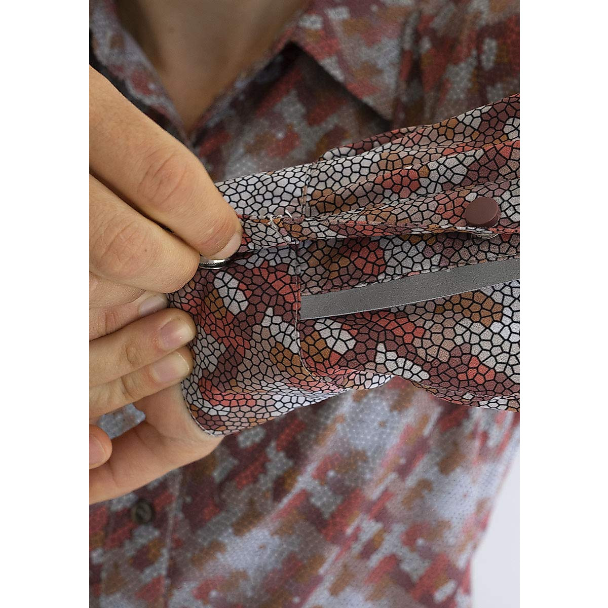 Club Ride Women's Gracie Long Sleeve Cycling Jersey, Mosaic Gray, Small