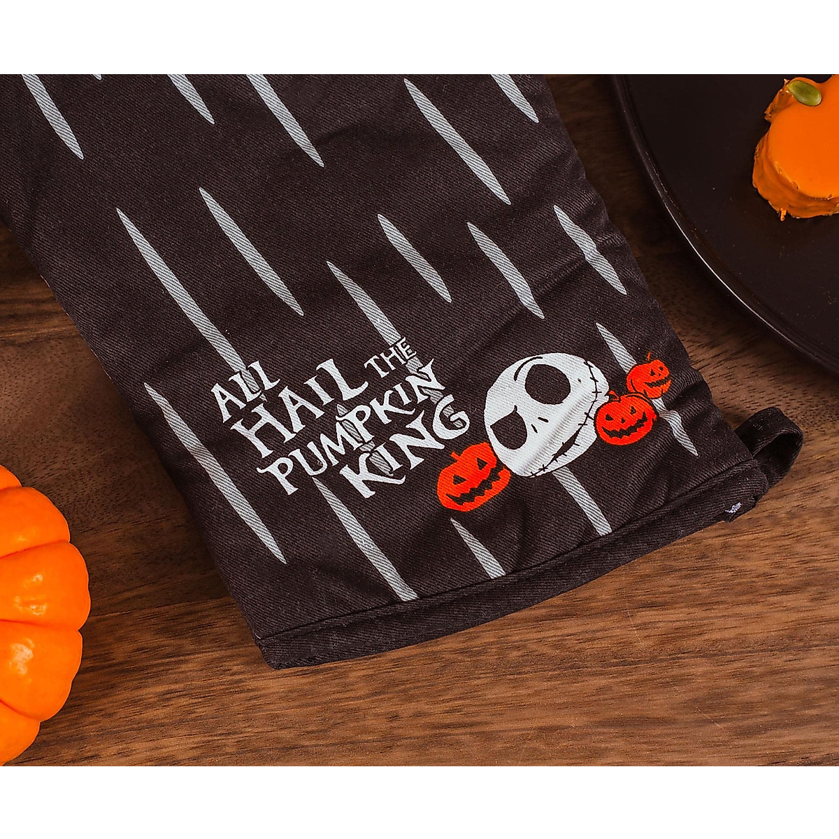 Disney The Nightmare Before Christmas Jack Skellington Kitchen Oven Mitt Glove
