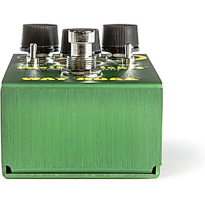 Way Huge WM41 Swollen Pickle Smalls Bundle with 2 MXR Patch Cables and Power Supply