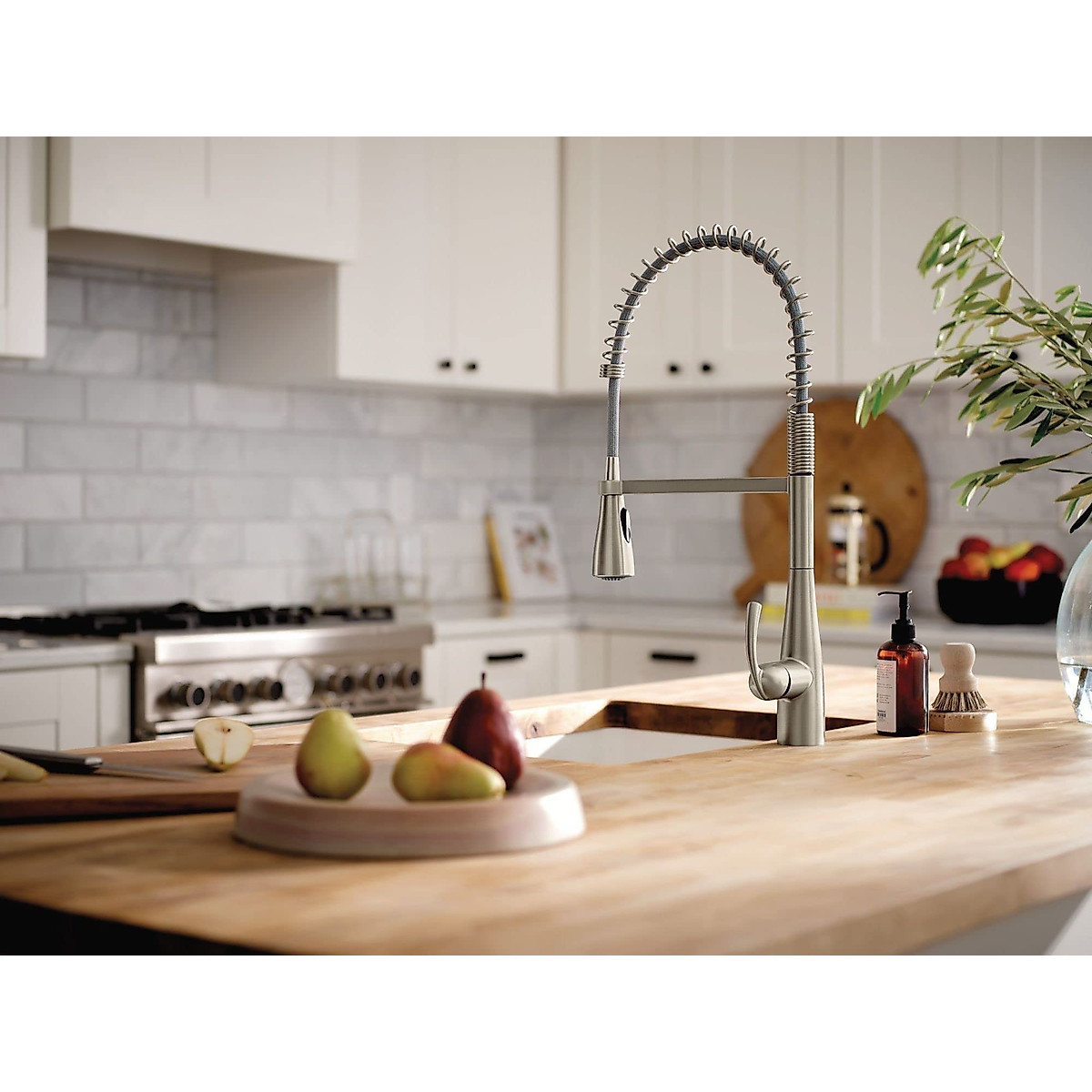 Moen 87814SRS Essie One-Handle High Arc Pulldown Kitchen Faucet, Spot Resist Stainless