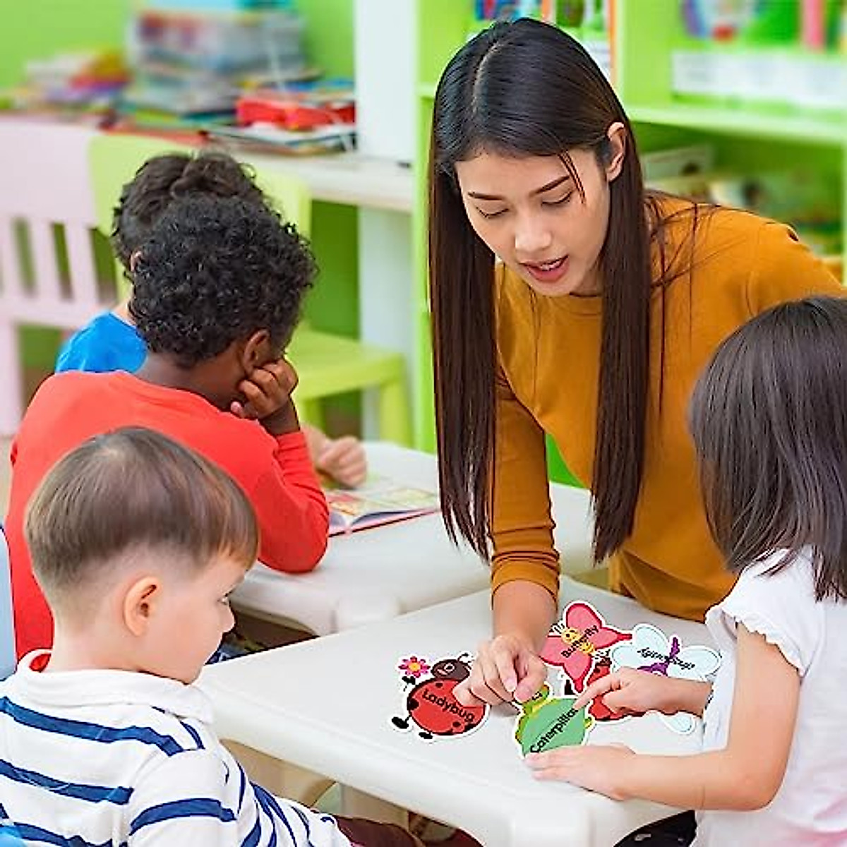 BeYumi 60Pcs Insects Name Tags for Classroom Decor