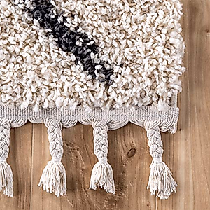 nuLOOM Jessie Moroccan Lattice Tassel Shag Area Rug, 6 ft 7 in x 9 ft, Off White