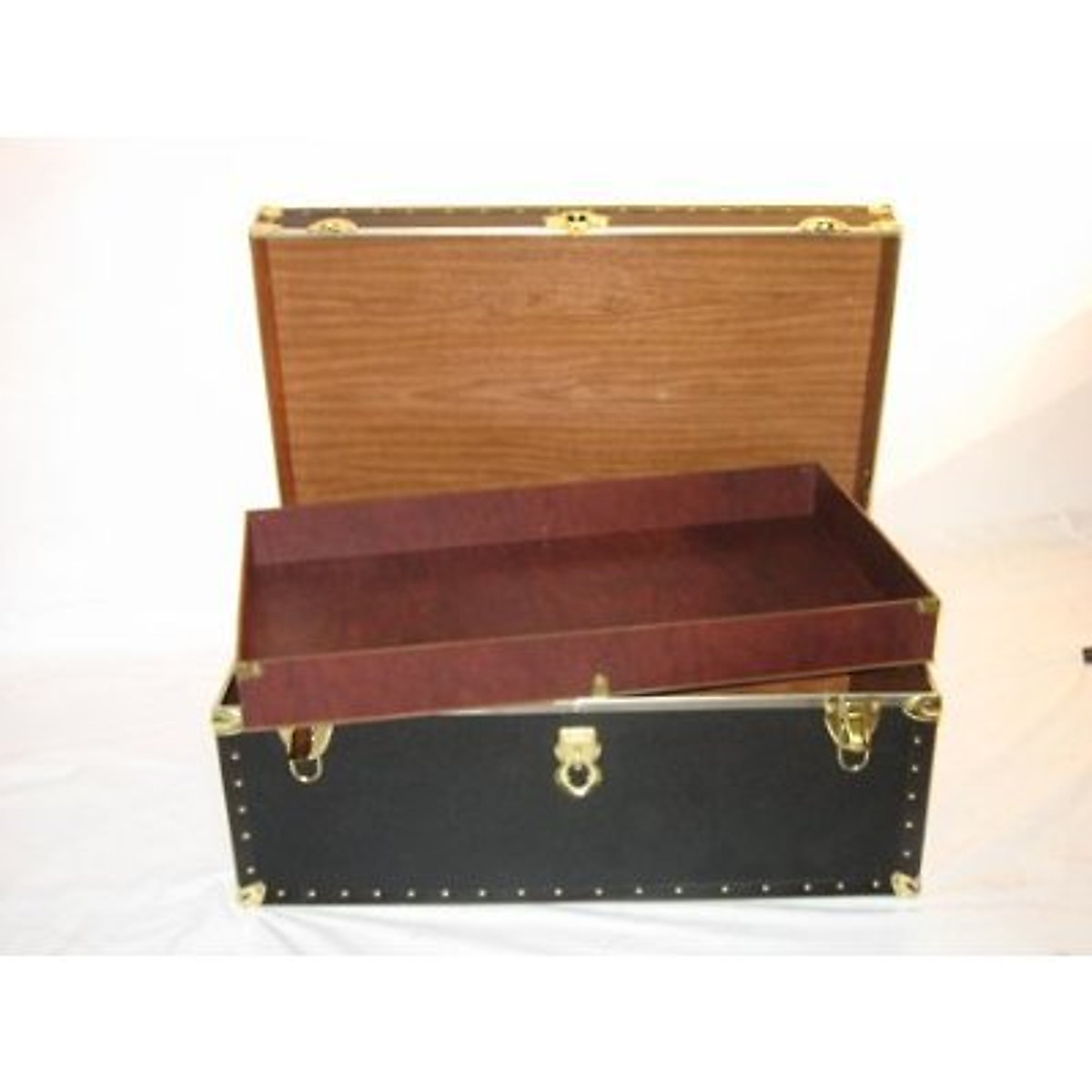 Biltmore Trunk 32" Locker Camp Storage Trunk with Tray