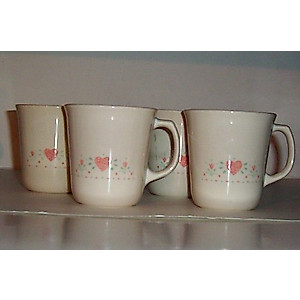 Corelle Forever Yours -- 4 Mugs Cups (Heart Pattern)