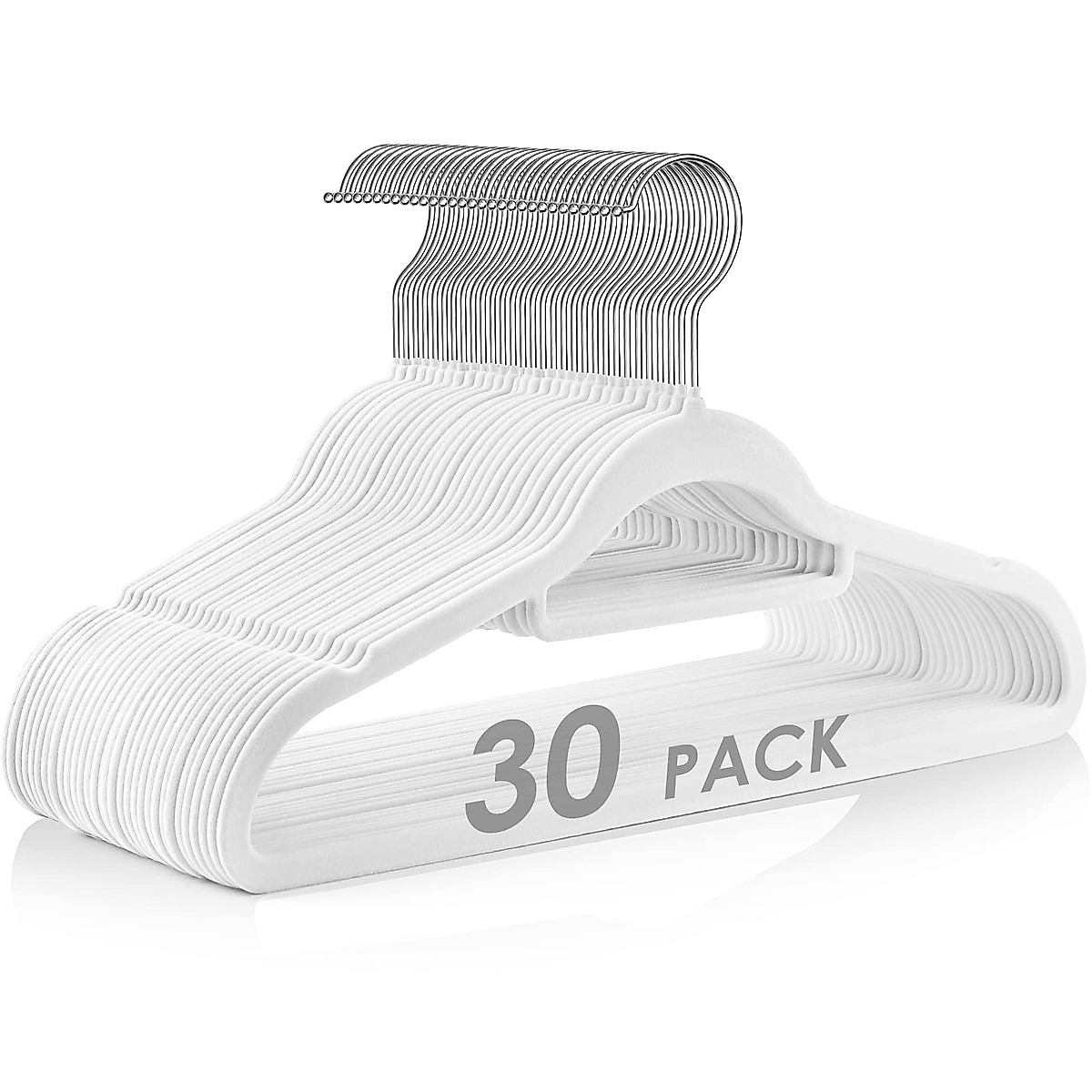 DUDUCOFU 900Pcs Mermaid Bracelet Making Kit + 30 Pack White Velvet Hangers