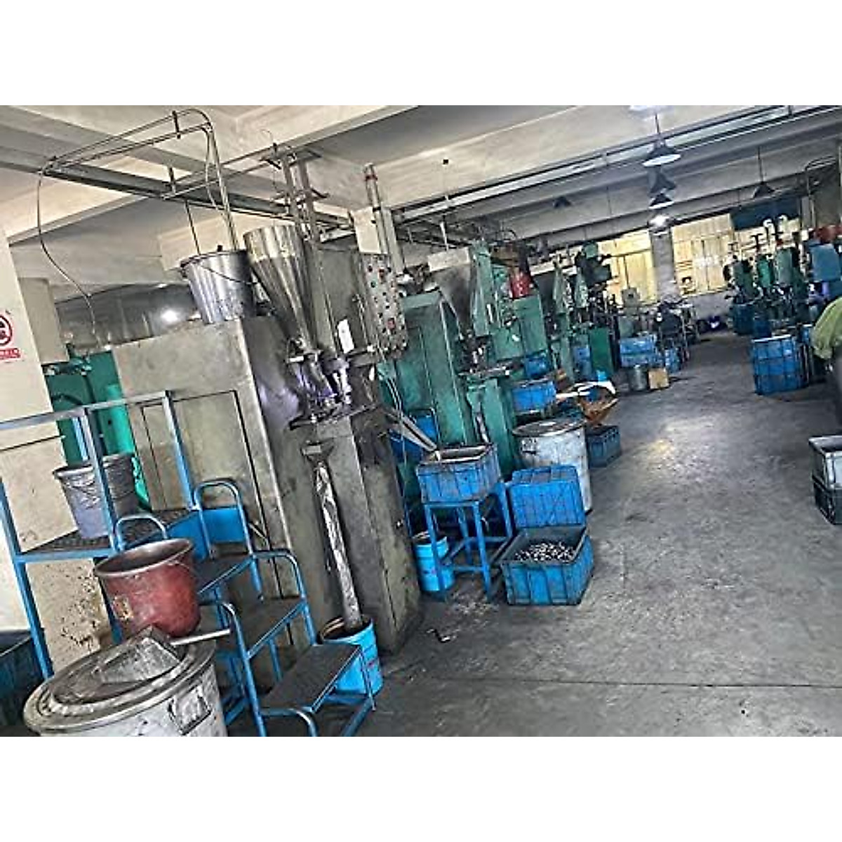 defoo HR4010C HR4001C HR4041C HR4002 HM0870C Carbon Motor Brushes Suitable for Rotary Hammer Demolition Hammer power tool