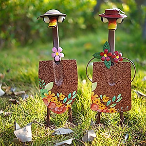 HONGLAND Metal Duck Garden Art,Shovels Ornaments Duck Garden Statues,Outdoor Couple Duck Garden Decor,Farmhouse Yard Lawn Christmas Decorations,Housewarming Garden Gift-2 Pack