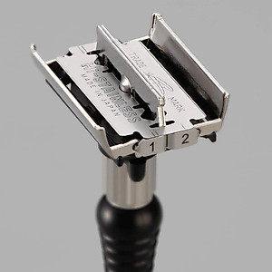 Feather Double Edge Safety Razor Blades 20 Count