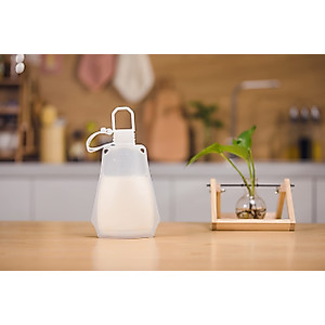 HOFISH Silicone Milk Storage Bags, Reusable & Leak-Proof Bags, Breast Milk Freezer Bag, BPA Free, 9oz/3pk, Cream