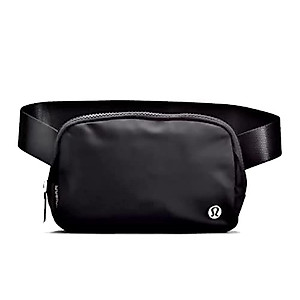 Lululemon Athletica Everywhere Belt Bag, Black, 7.5 x 5 x 2 inches