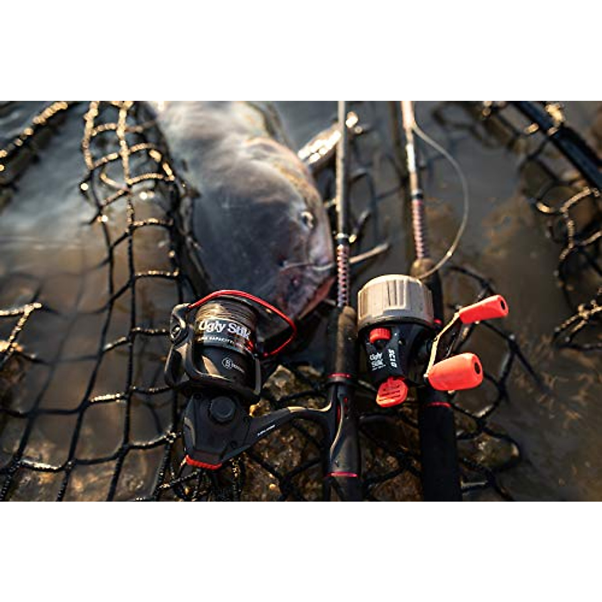 Ugly Stik Ugly Tuff Spincast Spincast Reel, Size 20, 3 Stainless Steel Ball Bearing System, Teflon Twin Cam Drag, Max of 14lb | 6.4kg, Black