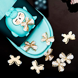 Builcker 50PCS Butterfly Head Ornament DIY Accessories Alloy Butterfly Transparent Shiny Acrylic Wings Flat Gold-plated Accessories For Home Buttons Clothes Shoes Hats Crafts Decor (White)