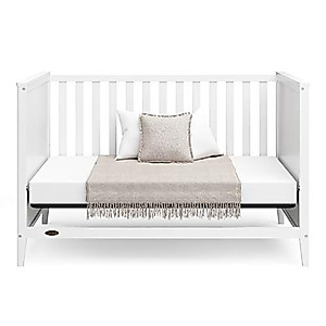 Graco Melbourne 3-in-1 Convertible Crib (White) – Converts from Baby Crib to Toddler Bed and Daybed, Fits Standard Full-Size Crib Mattress, Adjustable Mattress Support Base