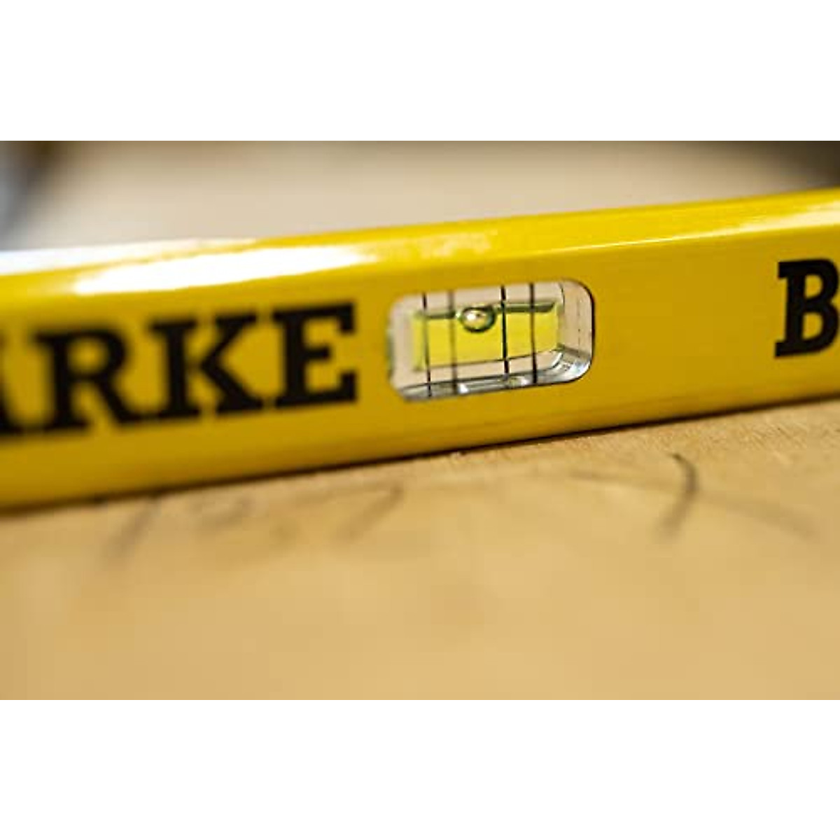 Clarke Brothers Carpenter Pencils Set of 6Pcs – Construction Pencils with Built In Spirit Level – Premium Carpenter Tools for Builders, Contractors, Enthusiasts – Durable Wood