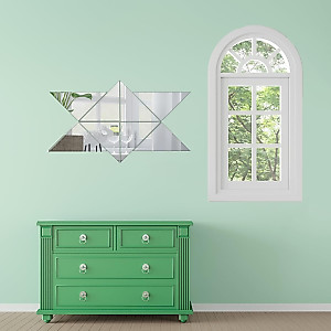 YUZUCMCM 8 pcs Triangular Mirror Tiles Acrylic Flexible Plastic Mirror Sheets Wall Mounted Mirrors Frameless Full Body Mirror Tiles for Bedroom Home Gym Bathroom