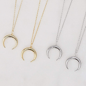 Moon Necklace for Women Gold Necklaces for Women - 18K Gold - Crescent Moon Necklace - Half Moon Necklace - Double Horn Necklace - Gold Crescent Necklace - Dainty Necklace (Gold)