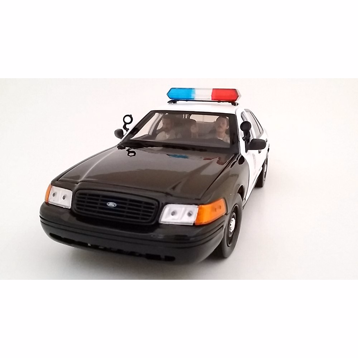 Seated Sheriff Officers 2 Piece Figure Set for 1:24 Models by American Diorama 23827