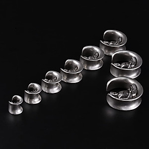 PUNKYOUTH 2PCS Saddle Plugs Tunnels Opening Ear Gauges China Style Retro Brass Ear Stretcher Expander Earrings Hangers Body Piercing Jewelry 8mm-25mm