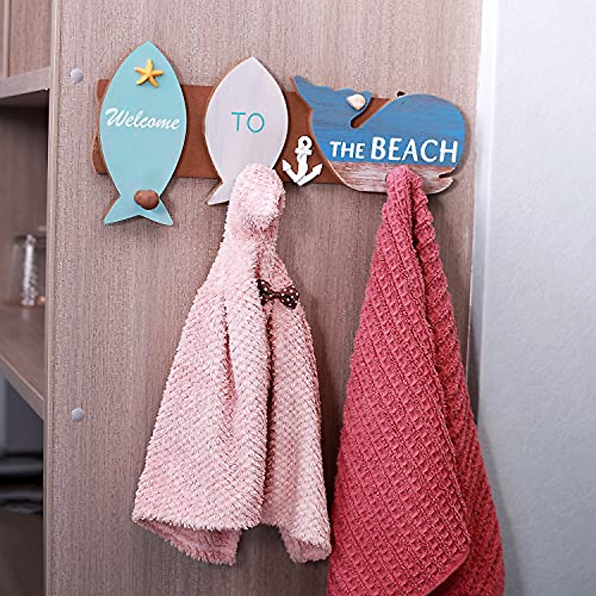 2-Pack Nautical Theme Hook Wall Mounted Wooden Coat Rack Key Hooks, Wooden Fish Welcome Key Holder for Wall with 3 Hooks Organizer, Welcome Door Wall Hook with Beach Nautical Decoration