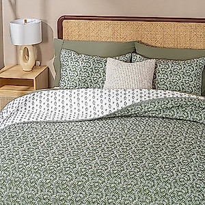 EVERGRACE Floral Printed Quilt Comforter Set Queen Size, 3 Pieces (1 Reversible Quilt Bedding Set, 2 Pillow Shams), Microfiber Lightweight Coverlet Bedspread for All Seasons, Sage Green, 92"x96"