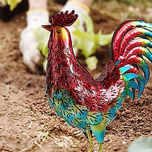 Kircust Solar Metal Rooster Animal Lights Garden Sculptures Art Decor, Outdoor LED Light Color Chicken Statue for Farm Patio Lawn Back Yard Home Decorations,13.98" WX5.9 DX16.74 H