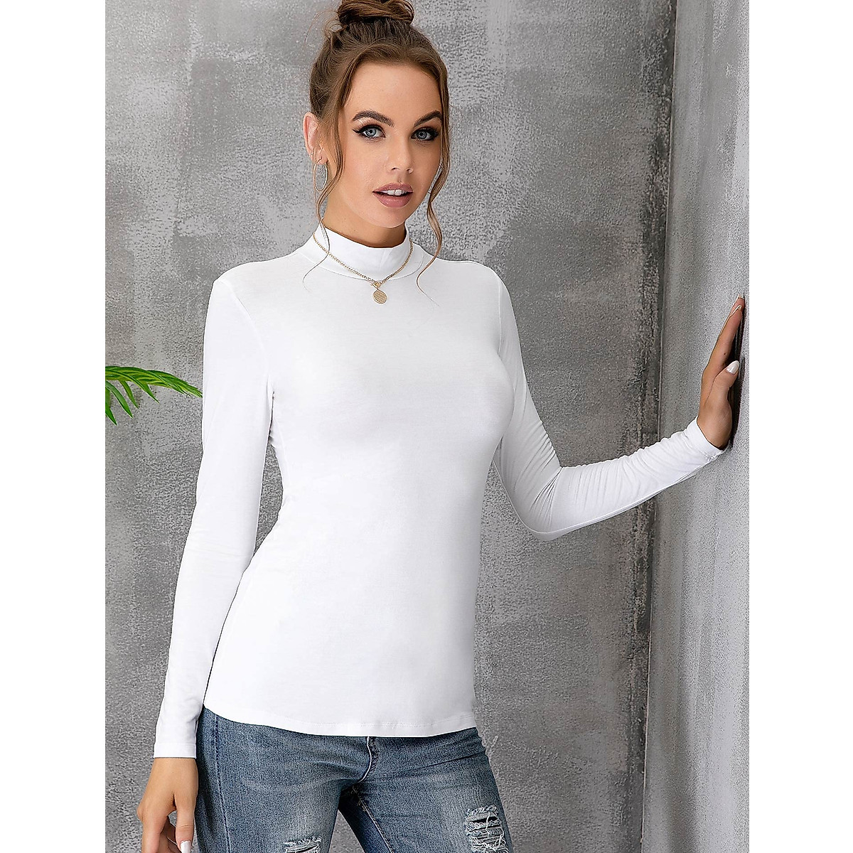 MANGDIUP Women's Mock Turtleneck Long Sleeve Pullover Tops Slim Fit Basic T-Shirts (White, Medium)