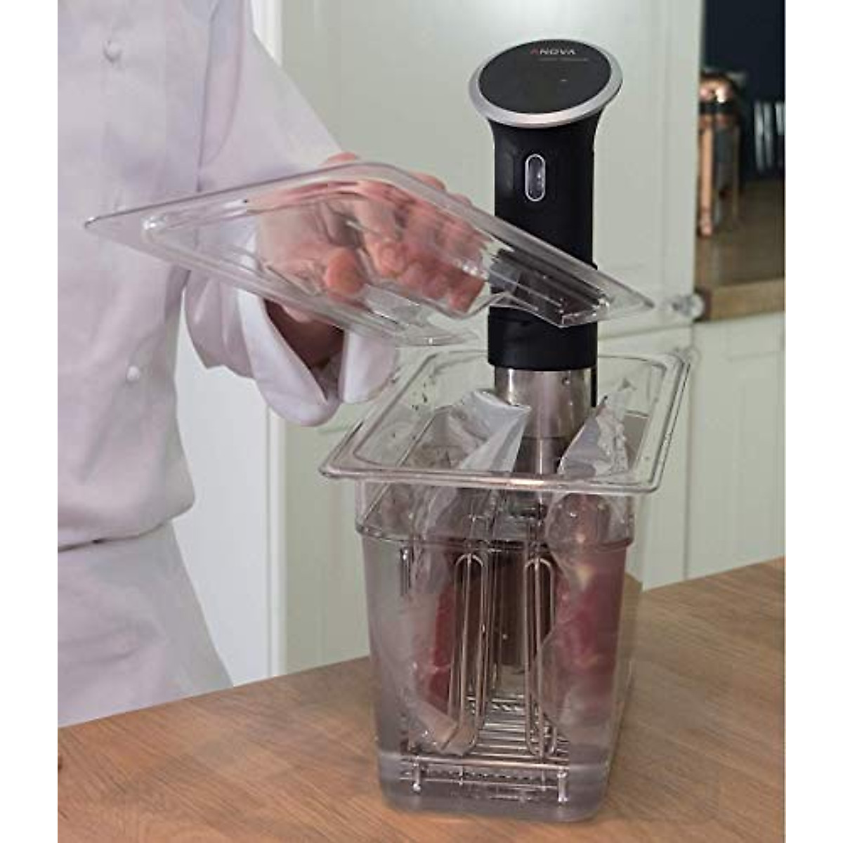 LIPAVI C5L-AP Lid for LIPAVI C5 Sous Vide Container, with cut-out for the Anova Precision immersion circulator