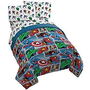 Jay Franco Marvel Avengers Fighting Team 4 Piece Twin Bed Set - Includes Reversible Comforter & Sheet Set Bedding - Super Soft Fade Resistant Microfiber (Official Marvel Product)
