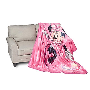 Northwest Minnie Mouse Silk Touch Sherpa Throw Blanket, 60" x 80", Minnie Sparkles