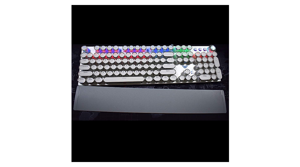CHICHEN Retro Steampunk Gaming Keyboard with Backlit | Silver-Blue Switches