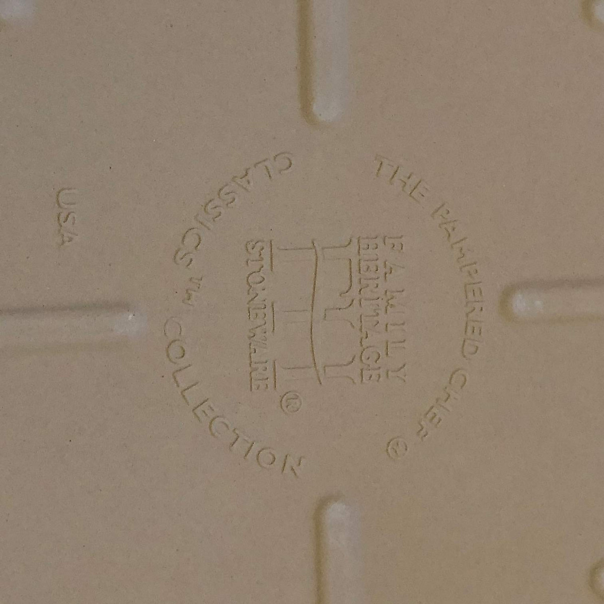 Pampered Chef 15" Large Flat Pizza Stoneware