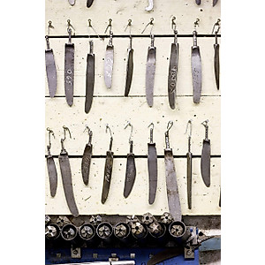 HELLE Knives - Speider Pike (Girl) - Fixed Blades - Stick Tang - Beginner, Scout, Learning - 12C27 Stainless Steel - Leather Sheath - Made in Norway