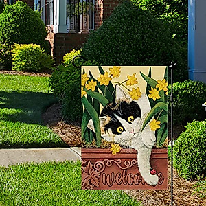 CMEGKE Spring Summer Cat Garden Flag, Spring Summer Cat Daffodils Flags, Spring Summer Flags Summer Spring Rustic Vertical Double Sided Burlap Cat Daffodils Floral Home Holiday Party Farmhouse Yard Lawn Outside Decorations 12.5 x 18 In