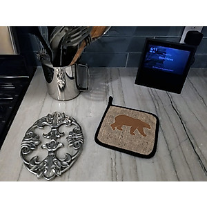 Caroline's Treasures BB1005-BL-BN-PTHD Bear Burlap and Brown Pair of Pot Holders Kitchen Heat Resistant Pot Holders Sets Oven Hot Pads for Cooking Baking BBQ, 7 1/2 x 7 1/2