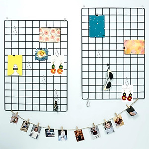 JIYIN 60Pcs Mini S Hooks, 1 Inch Small S Hooks for Hanging Small Metal Hooks Mini S Hooks Silver, S Shaped Mini Hooks for DIY Crafts Jewellery Hanging Key Chain and Name Plate(Silver)