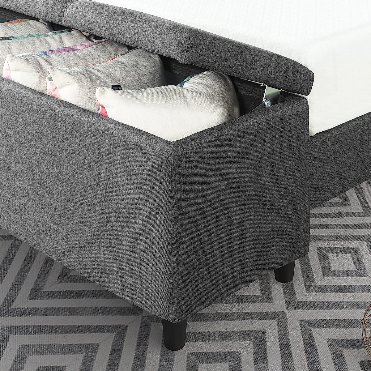 ZINUS Wanda Upholstered Platform Bed Frame with Storage Bench, Mattress Foundation with Wood Slat Support, No Box Spring Needed, Easy Assembly, Queen