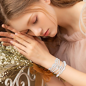 PIPITREE 12Pcs Beach Surfer Wave Bracelets for women, Adjustable Handmade Waterproof Braided String Beaded Anklets Starfish Shell Ankle Bracelet for Women Boho Summer White Bracelet Set