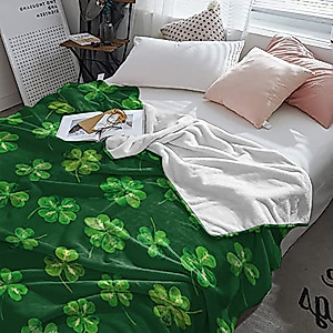 St Patrick Throw Blanket Shamrock Clover Blankets Lightweight Cozy Soft Flannel Blankets Watercolor Green Lucky Clover Bed Blanket for Bed Couch Sofa Bedroom Travel All Season Use 40" x 50"
