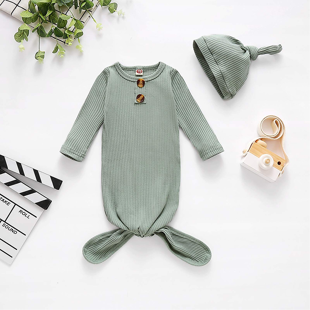 BASKOPA Baby Knotted Sleeper Gown Unisex Boys Girls Sleepsuits with Mitten Cuffs and Matching Hat Baby Coming Home Outfit Green