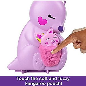 Polly Pocket 2-in-1 Travel Toy Playset, Animal Toy with 2 Dolls & Accessories, Mama & Joey Kangaroo Purse Large Compact