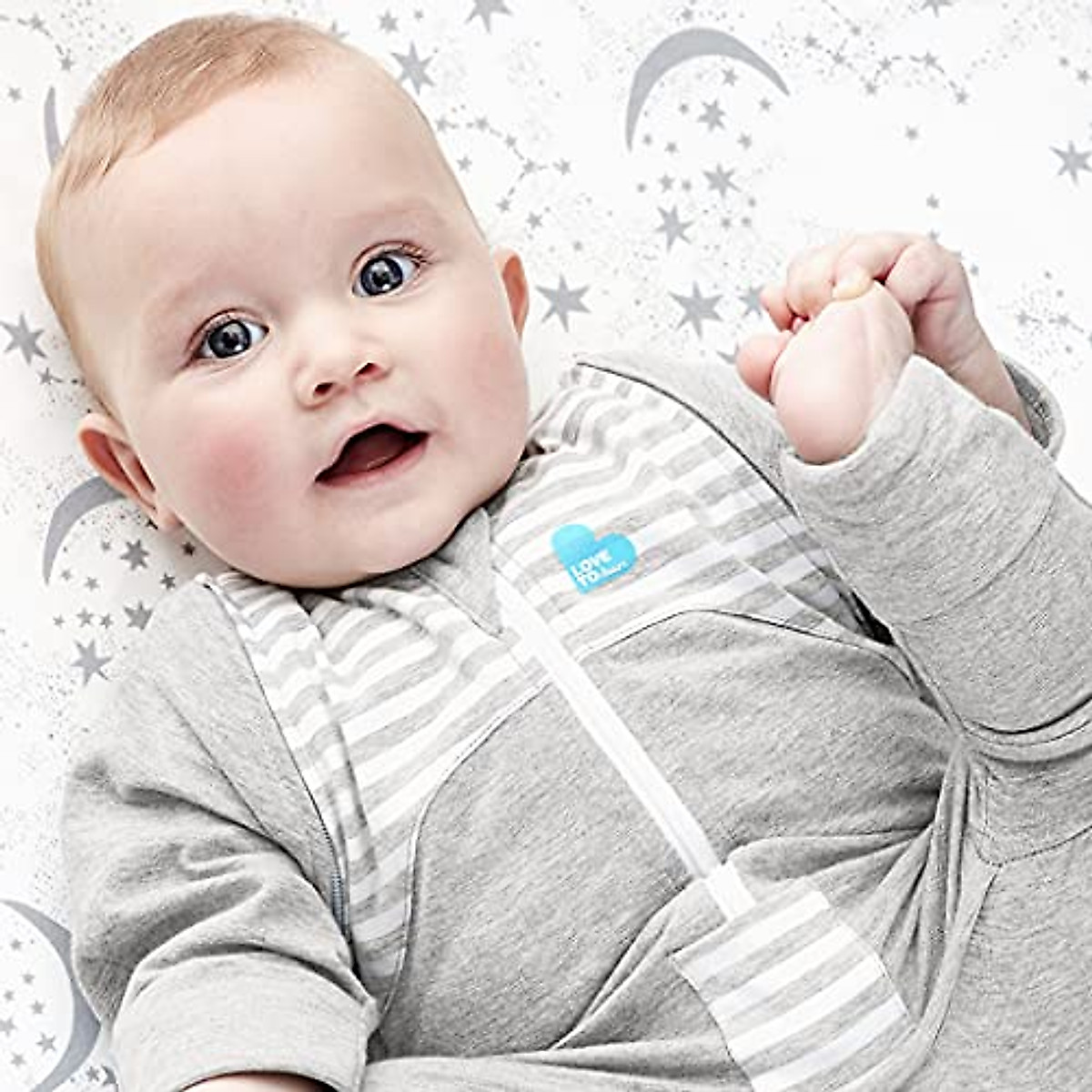 Love to Dream Swaddle UP Transition Suit, Gray, Medium, 13-19 lbs, Patented Zip-Off Wings and Unique Self-Soothing Sleeves, Safely Transition from Swaddled to Arms-Free Before Rolling Over
