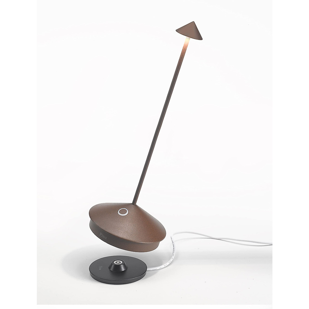 Pina Pro LED Table lamp (Color: Rust) in Aluminum, Indoor/Outdoor use, Contact Charging Base, H29cm, USA Plug