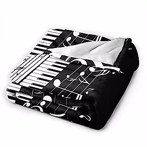 Piano Music Notes Black and White Soft Throw Blanket All Season Microplush Warm Blankets Lightweight Tufted Fuzzy Flannel Fleece Throws Blanket for Bed Sofa Couch 50"x40"