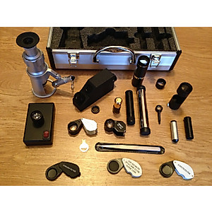 Gemologists' Travel/portable Lab Suitcase. Including Microscope, Dichroscope, Spectroscope, Chelsea Filter, Ruby Filter, Jadeite Filter, Polariscope, Darkfield Loupe, Uv Magnifier, Gem Refractometer, Polariscope, Conoscope, Refractive Index Liquid Oil, Ge
