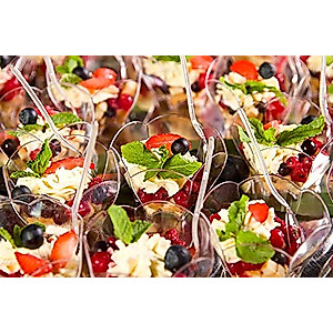 QXcom 60 Pieces 3 Oz 90ml Clear Plastic Ice Cream Petal Dessert Bowls Disposable Flower Shape Dessert Cake Snack Bowl Cups Sundae Dessert Bowls Salad Appetizer Serving Bowl Party Favor Wedding Bowl