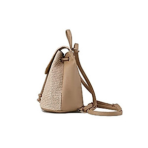 Brand: SEVEVN This is a cute and fashionable backpack woven in rattan that can also be carried by hand. (beige)
